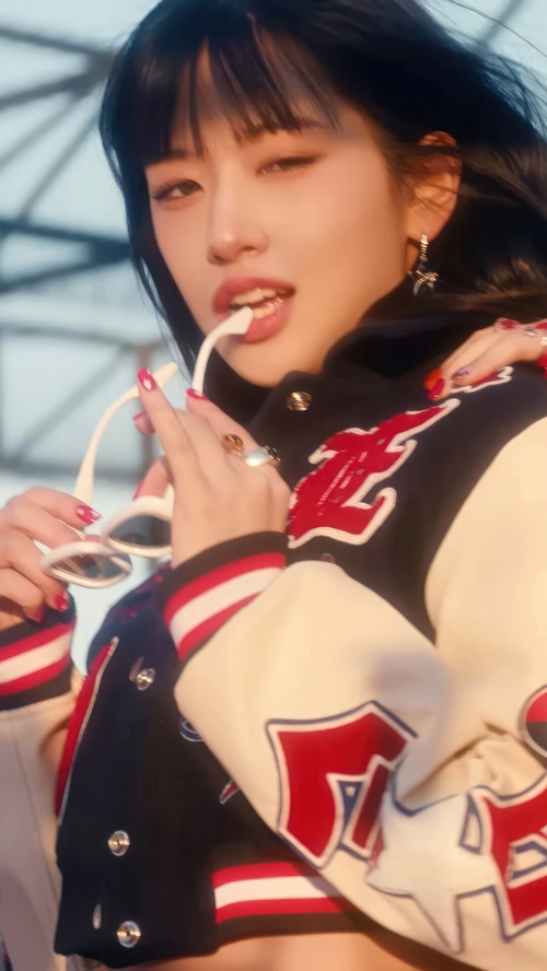 IVE, 아이브, Kpop, Korean, Girl Group, K-pop, Girls, Kitsch, Rei, 레이, Naoi Rei, 直井れい/ 나오이 레이, Gaeul ...