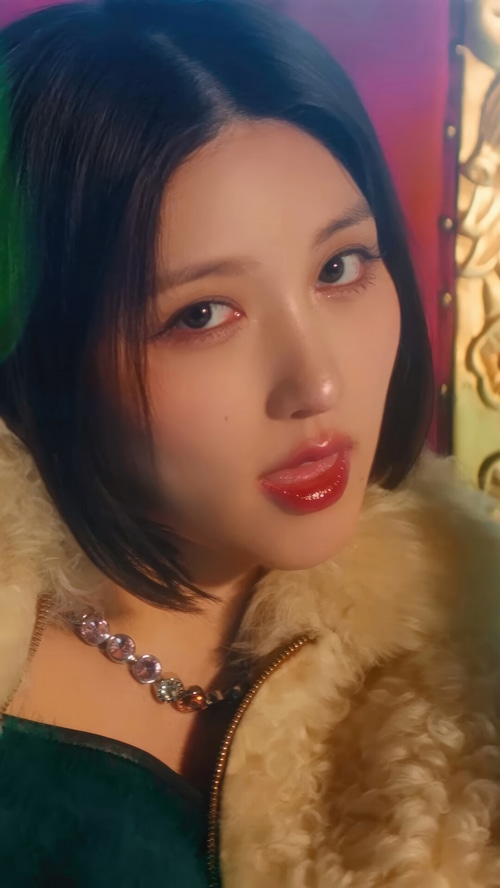 IVE, 아이브, Kpop, Korean, Girl Group, K-pop, Girls, Kitsch, Gaeul, 가을, Kim Ga-eul, 김가을 HD Phone ...