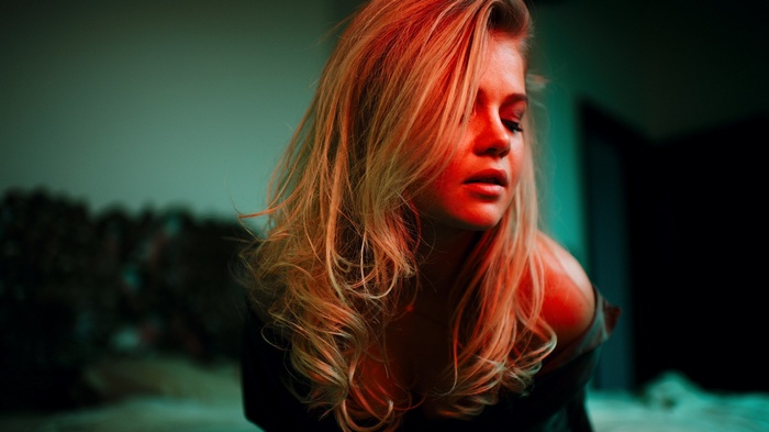 Blonde Photography Black Clothing Women Bare Shoulders In Bed
